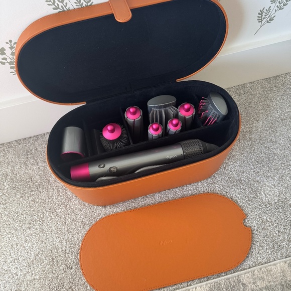 Dyson | Bath & Body | Dyson Airwrap Complete Set Case Barely Used ...